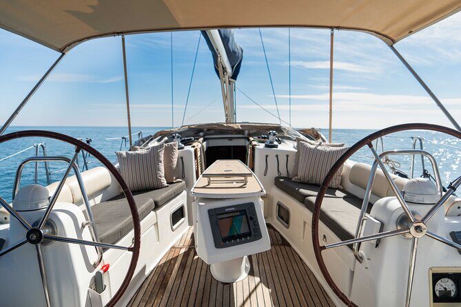 Private 3 Hour Sailing Experience in Valencia Bay - The Vessel and Meeting Logistics