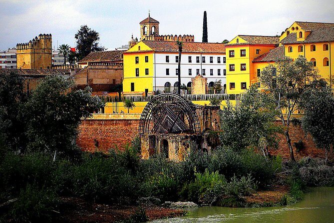 Private 3-hour Walking Tour of Cordoba with official tour guide - Why Youll Love This Tour