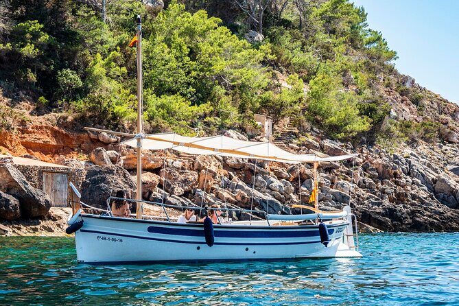 Private 4-hour Mediterranean Boat Tour in Ibiza with Snorkeling - Practical Tips & Considerations