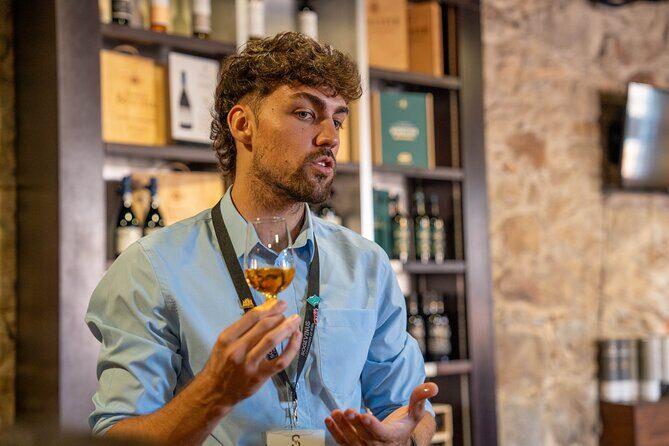 Private 4 Hour Tuk Tuk Tour with Port Wine Cellar Visit & Tasting - Exploring Porto in a Nutshell: The Tour Overview