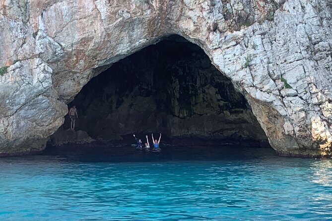 Private 4 Hours French Riviera Boat Tour with Swimming and Wine - The Sum Up