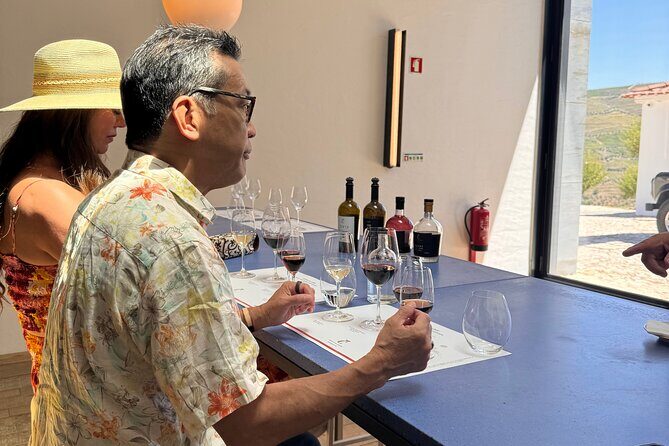 Private 4wd adventure in DE Douro: lunch, wine tasting and boat - FAQs