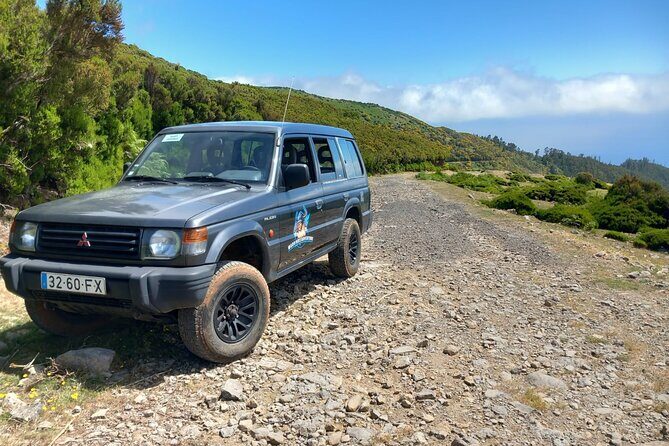 Private 4x4 Jeep Full Day to Santana or Porto Moniz - Balcoes de Ribeiro Frio