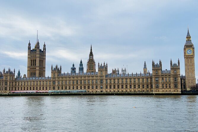 Private 5-Hour London Tour with Pickup  Explore Iconic Landmarks - Real-World Insights from Reviewers