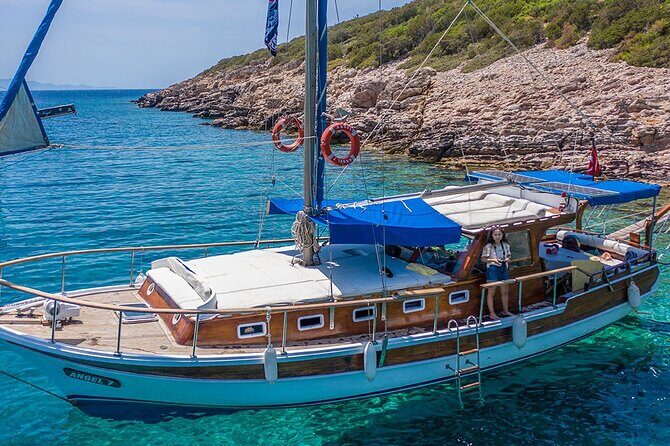 Private 6-Hour Boat Tour with Lunch in Bodrum Bays - The Itinerary in Detail