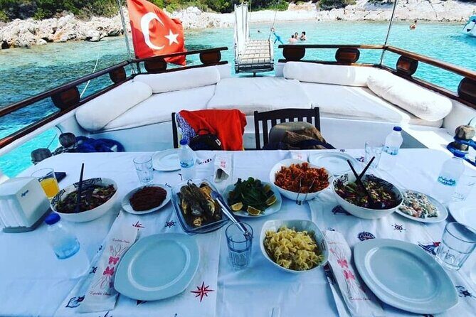 Private 6-Hour Boat Tour with Lunch in Bodrum Bays - Who This Tour Is Best For