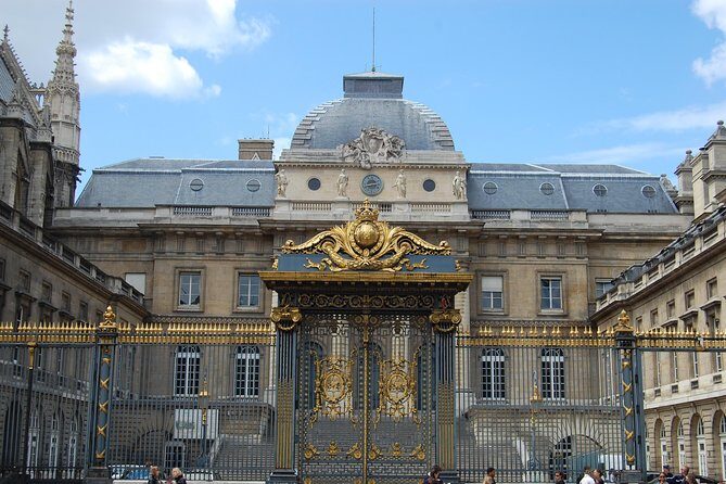 Private 8-hour city tour of Paris with driver and official guide - Hotel pick up - Who Will Love This Tour?