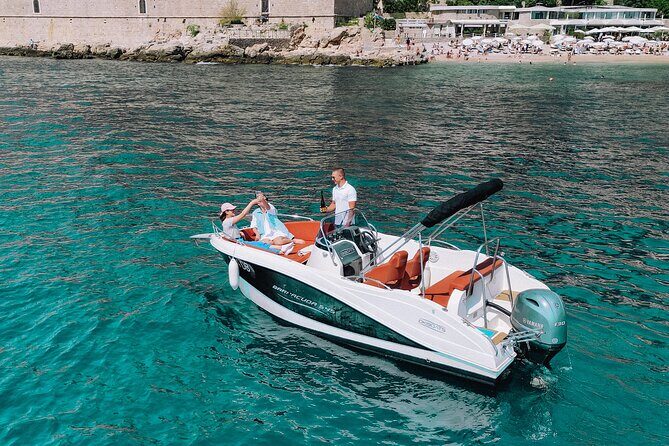 Private 8h Boat Tour Elaphite Islands with Barracuda 545 - Key Points