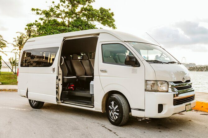 Private AC One Way Transfer from Airport to Costa Mujeres - A Practical Look at the Private AC One-Way Transfer from Cancun Airport to Costa Mujeres