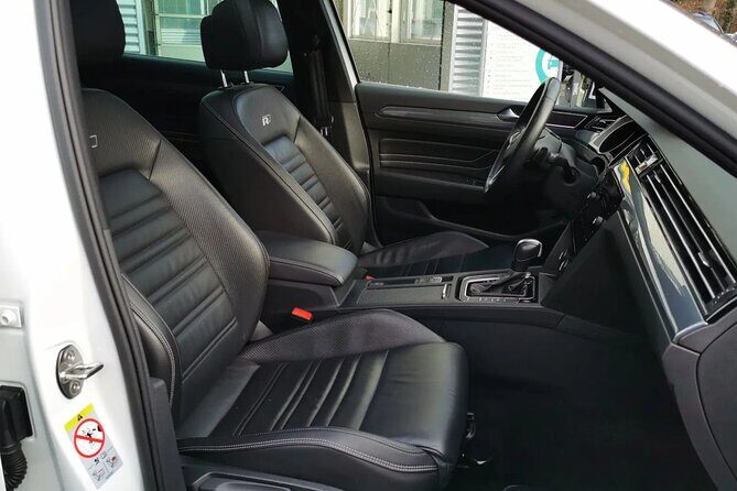 Private Airport and City Transfer in Panoramic Roof Station Wagon - Key Points  