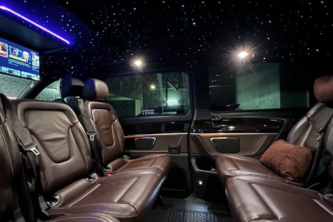 Private Airport Transfer Amsterdam Airport to or from Amsterdam - Who Should Consider This Transfer?