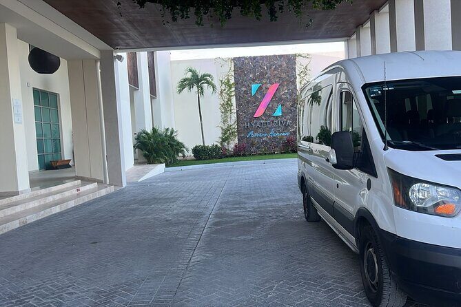 Private Airport Transfer: Cancun Airport  Hotel Zone (One Way) - The Itinerary: What to Expect?
