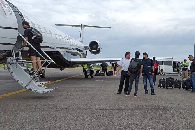 Private Airport Transfer To Mazatlan With Complementary Drinks - Key Points