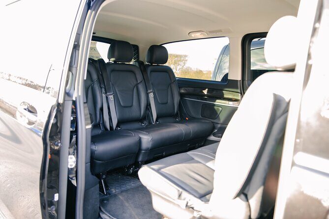 Private Airport Transfers in Paris - Why Choose This Service?