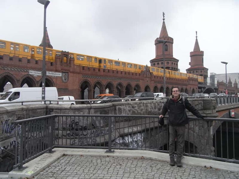 Private Alternative Berlin Tour -Murals, Graffiti and Squats - Authenticity and Guide Quality