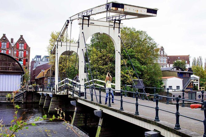 Private Amsterdam Bike Tour with a local guide (also for families) - Our Experience with the Guides & Group Dynamics