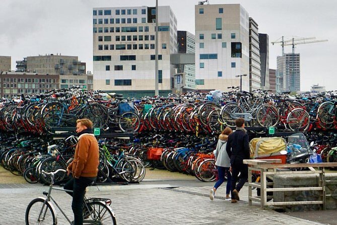 Private Amsterdam Bike Tour with a local guide (also for families) - FAQ