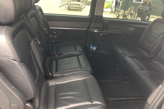 Private Amsterdam Departure Transfer to AMS Schiphol Airport - Who is This Transfer Best For?