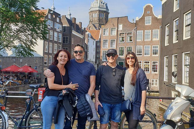 Private Amsterdam Red Light District and Coffee Shop Tour - The Itinerary: A Walk Through History and Culture