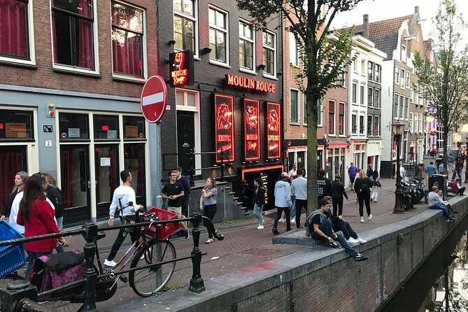 Private Amsterdam Red Light District and Coffee Shop Tour - FAQs