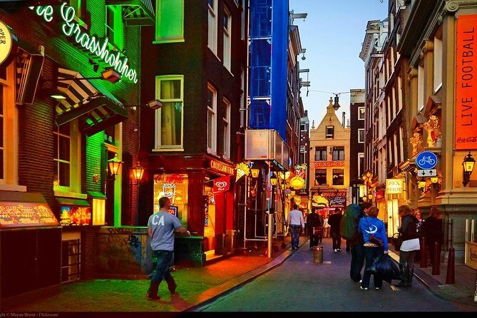 Private Amsterdam Red Light District and Food Tour (TOP RATED) - Key Points
