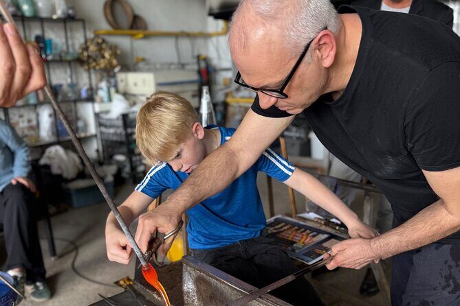 Private and exclusive glass factory workshop in Venice Murano - What to Expect from the Glassblowing Workshop
