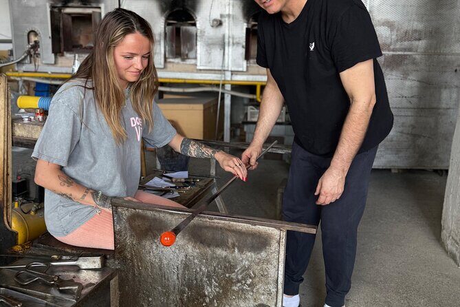 Private and exclusive glass factory workshop in Venice Murano - FAQ