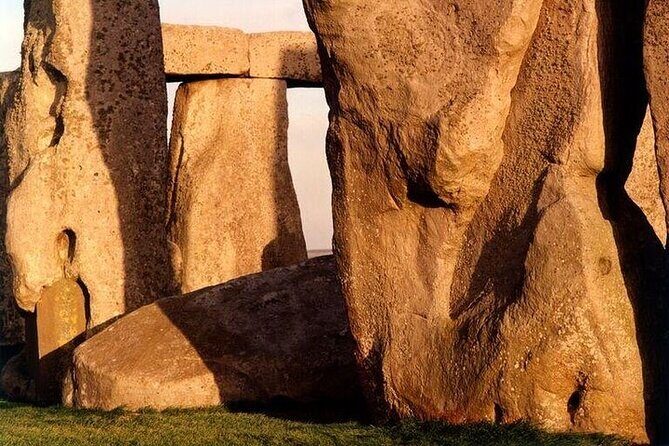Private Archaeologist Guided Tour Stonehenge, Salisbury & Avebury - A Full Breakdown of the Itinerary