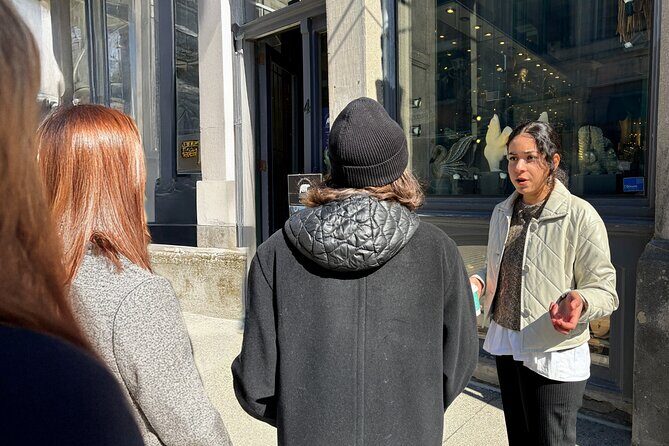 Private Art Gallery Tour in Old Montreal - Stop 3: Galerie LeRoyer