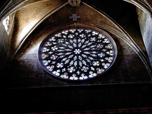 Private Barcelona Nightlife & Hidden History Tour with Drinks - An In-Depth Look at the Barcelona Nightlife & Hidden History Tour