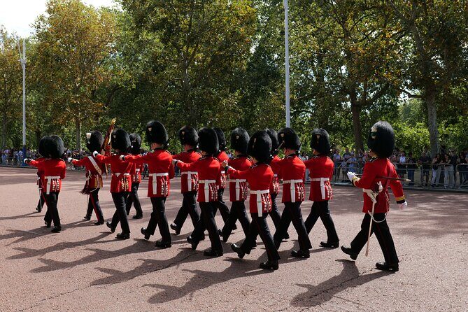 Private Bike or eBike Gold Classic Tour London - Key Points