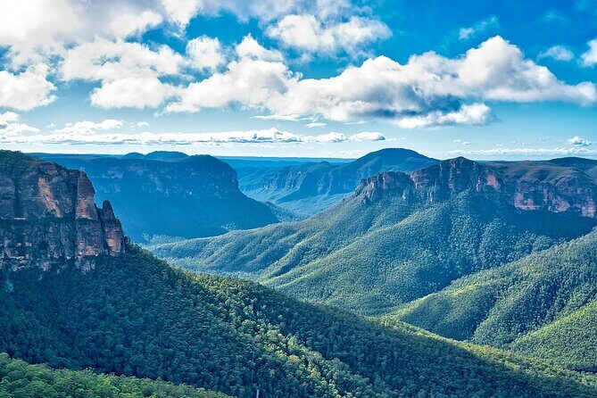 PRIVATE Blue Mountains Scenic World Wentworth Falls & Cruise Tour - What Makes This Tour Stand Out?