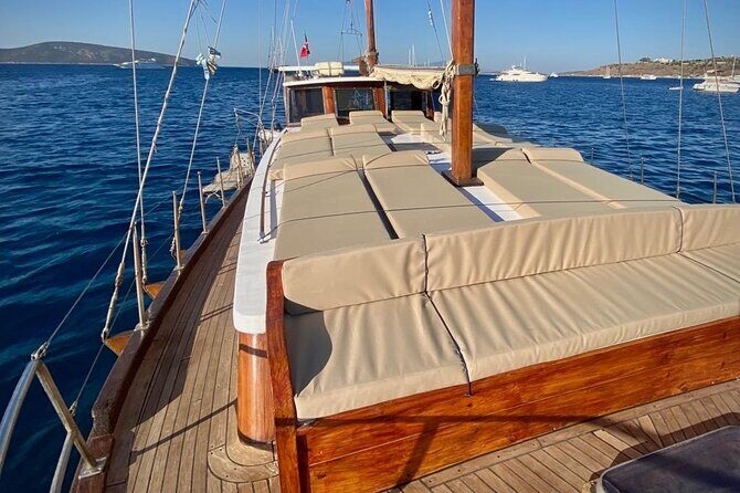 Private Boat Experience in Bodrum Coast with Snorkeling and Coves - Who Should Book This Tour?