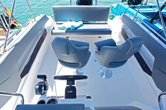 Private Boat Rental Abaris 23 from Alcudia - FAQ