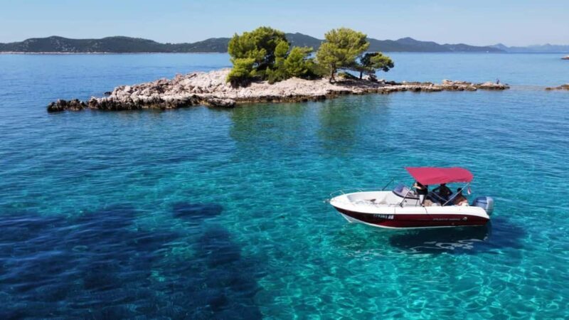 Private Boat to the Blue Cave & Elaphiti Islands with Pickup - The Quality of Guides and Personalization