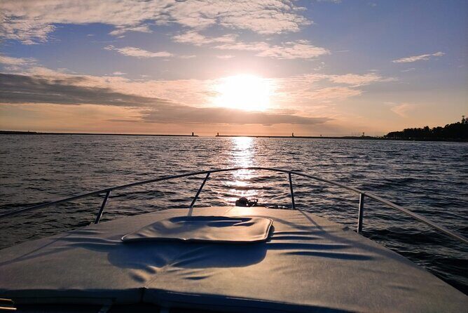 Private Boat Tour 6 Bridges and Ribeira option Sunset up to 6px - Food, Drink, and Atmosphere