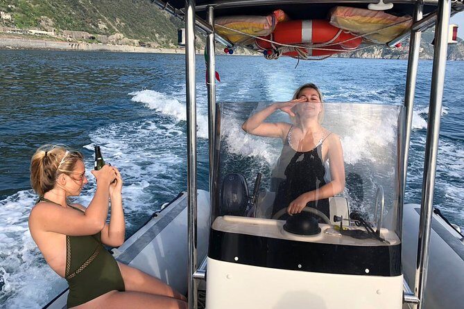 Private Boat Tour Along the Cinque Terre - The Itinerary: What Does the Tour Cover?