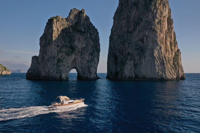 Private Boat Tour Capri-Blue Grotto - All-inclusive price - Who Should Book This Tour?