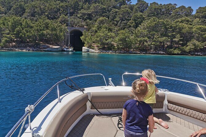 Private boat Tour - Dubrovnik Old Town and Elaphite islands - In-Depth Review of the Dubrovnik Private Boat Tour