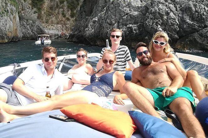 Private Boat Tour from Sorrento to Positano and Amalfi - Exploring the Itinerary: A Closer Look