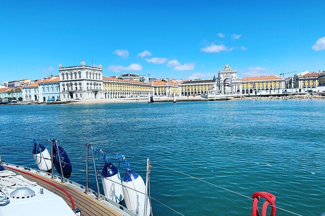 PRIVATE BOAT TOUR Lisbon - The Sum Up: The Perfect Blend of Sightseeing and Serenity
