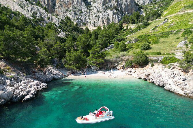 Private boat tour of Red rocks & Pakleni islands - What Makes This Tour Truly Special