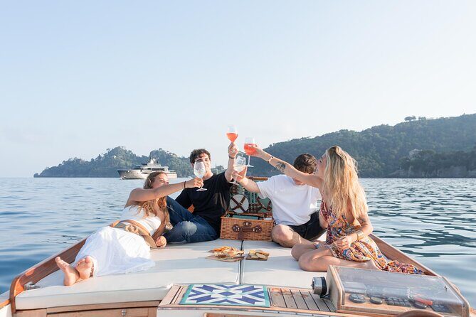 Private Boat Tour of the Portofino Riviera 4 hours - Not Included