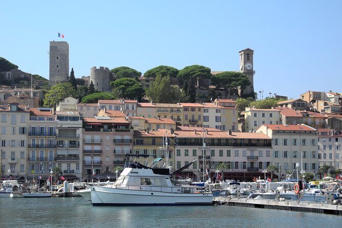 Private boat trip Lerins Islands ,cap d'Antibes,Esterel - An In-Depth Look at the Private Boat Trip Experience