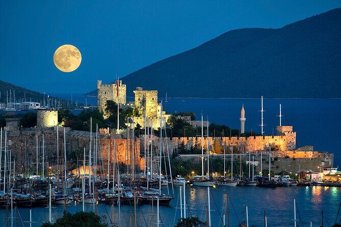 Private Bodrum City Tour with Guide & Lunch - Entrance fees Extra - Final Thoughts