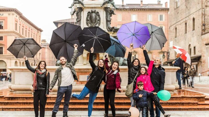 Private Bologna Intro Tour with a Local, Flexible & Custom - Key Points