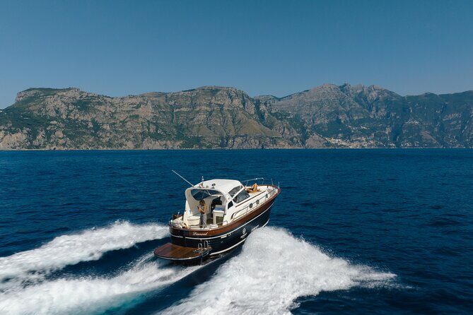 Private Capri Day Tour from Sorrento on a 38ft Motorboat - What Makes This Tour Stand Out