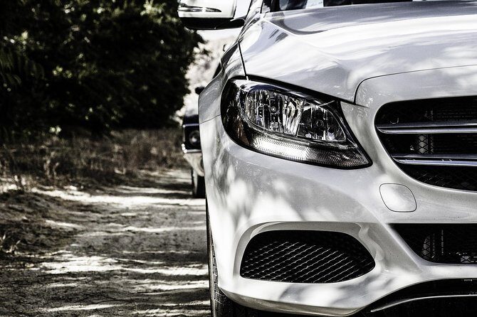 Private Car Transfer from Porto to Lisbon with 2 hours for sightseeing - FAQ