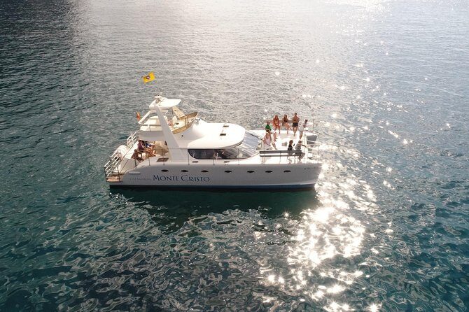 Private Catamaran Charter with Transfer, Buffet and Snorkeling - A Closer Look at the Private Catamaran Tour