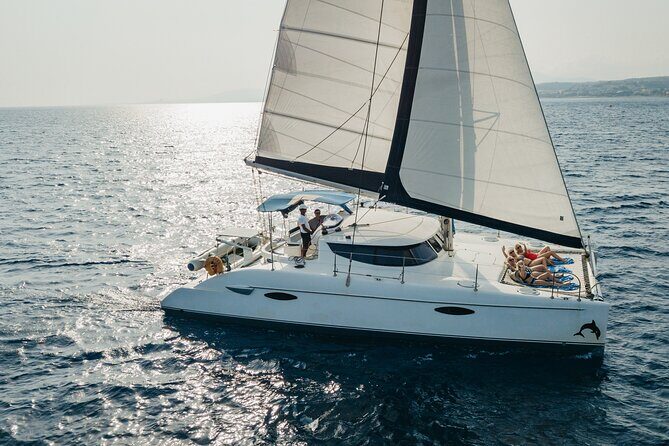 Private CATAMARAN daytrip - Lindos/ Rhodos with Lunch and drinks - Starting Point and Logistics